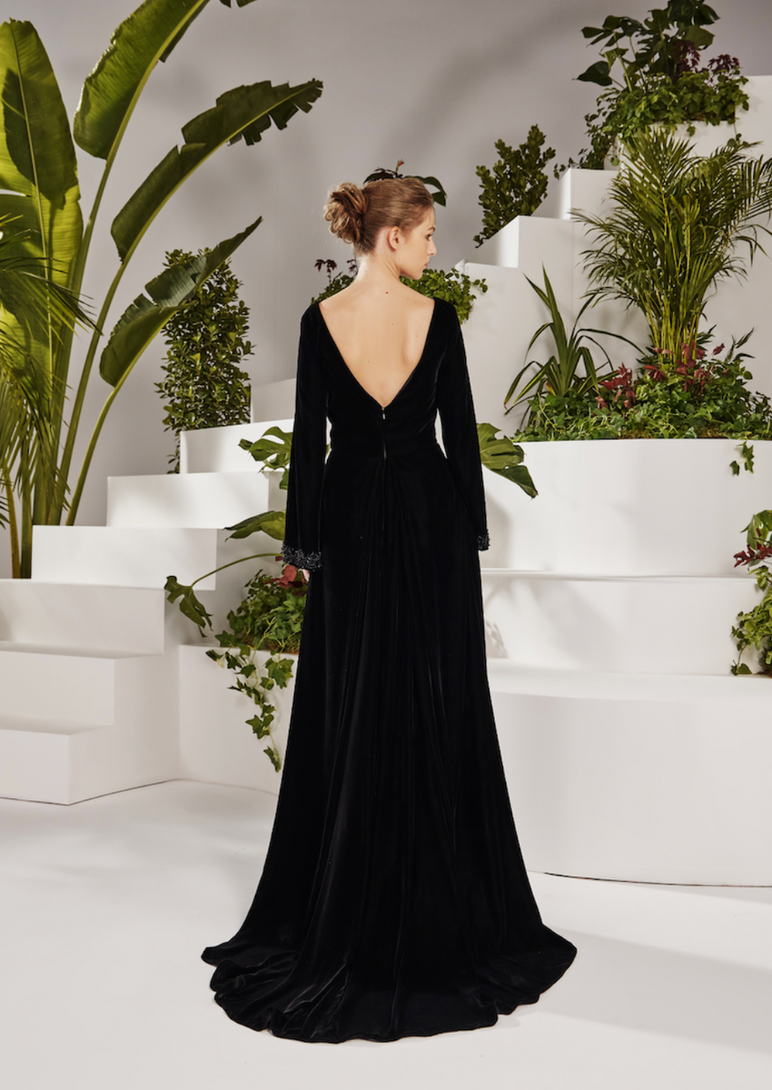 VELVET LOW BACK TRAIL DRESS – THA SEEN